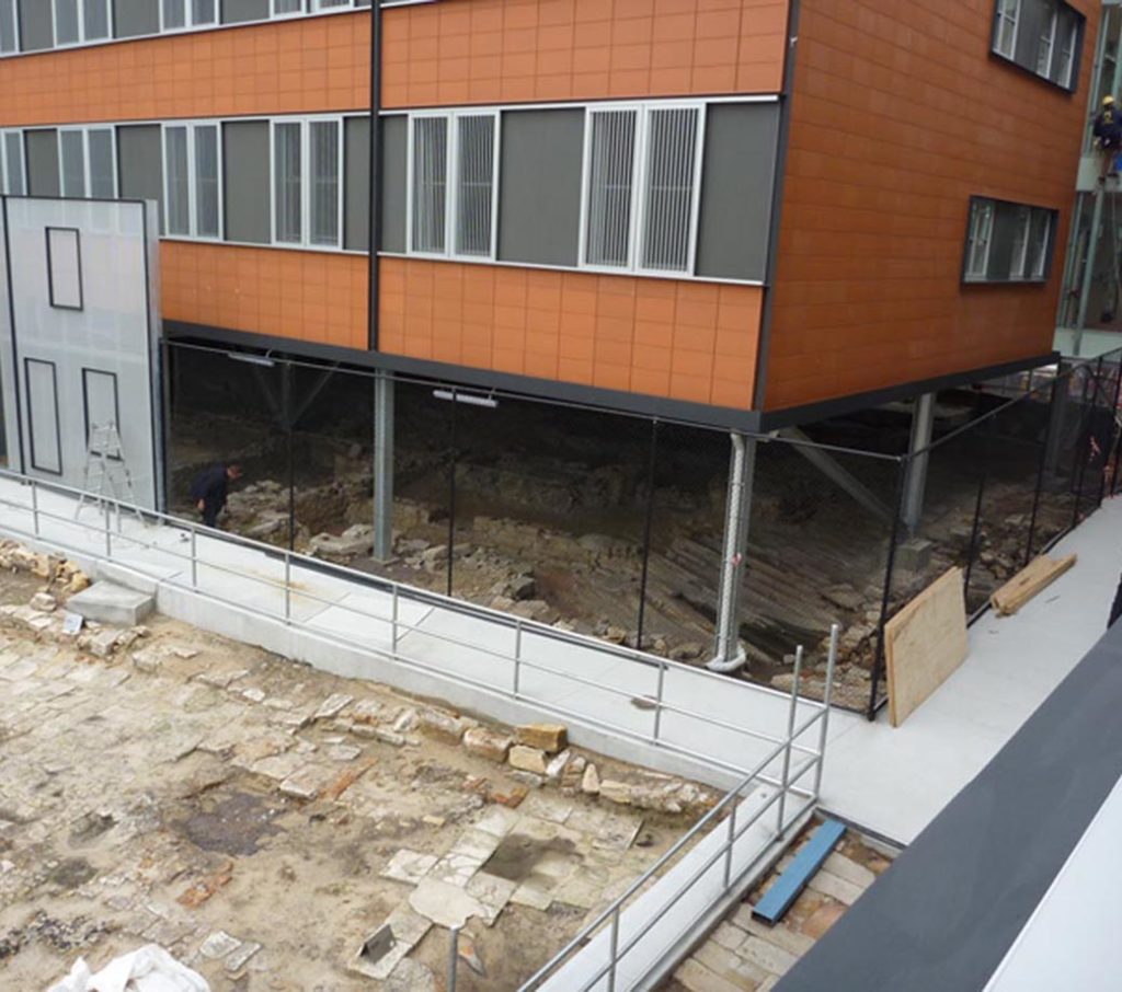 Sydney Harbour YHA, The Rocks - GML